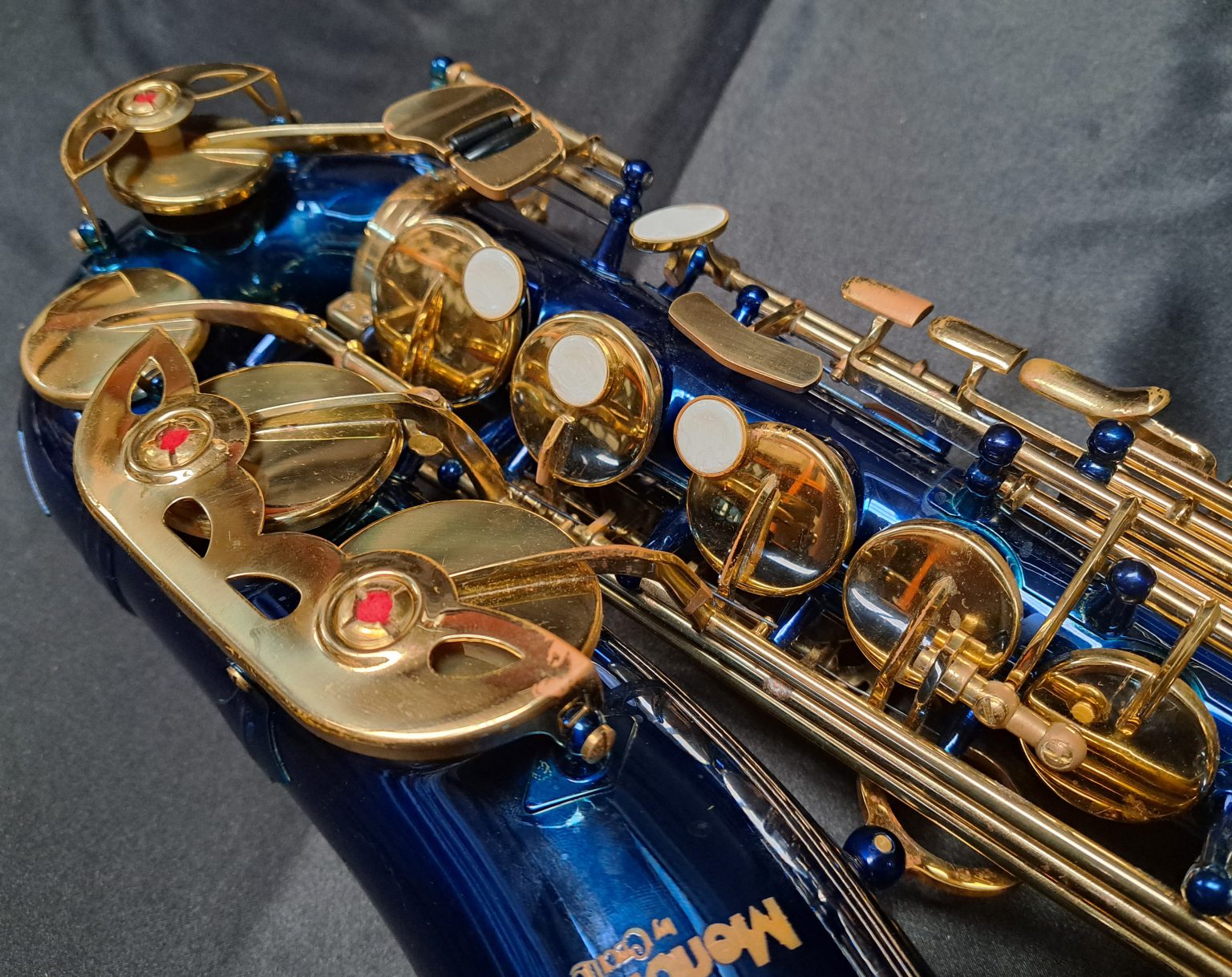 Used Student Alto Saxophone – Mendini – Star City Music